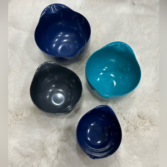 trudeau | Kitchen | Blue Measuring Cup Set With Spout Trudeau | Poshmark